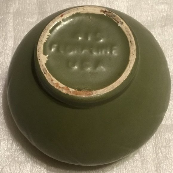 McCoy Floraline | Art | Vintage Green Mccoy Pottery Floraline Planter ...